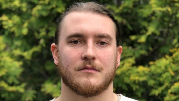 Articles by Alex Murray - Athlon Sports