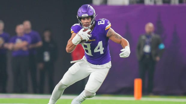 Even with Hockenson back, Vikings will keep TE Josh Oliver involved ...