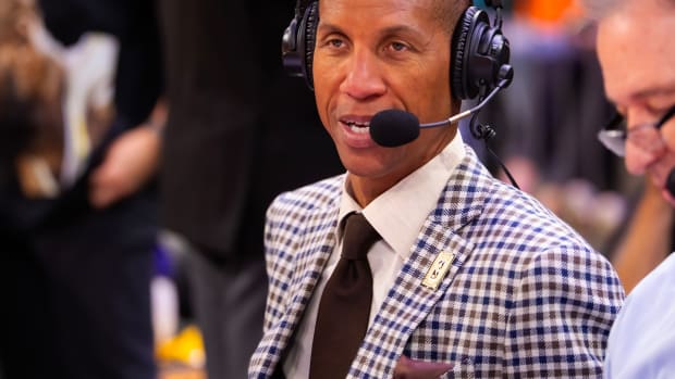 Reggie Miller Sends Message to Former Knicks Player on Wednesday ...