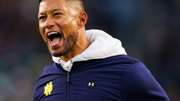 Notre Dame Referees Athlon Sports