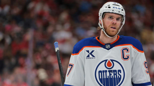Connor McDavid Sends Two-Word Message Before Oilers-Panthers Stanley Cup Final Rematch - Athlon ...