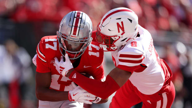 Oregon QB’s Cryptic Post Sparks Buzz About Potential Ohio State WR ...