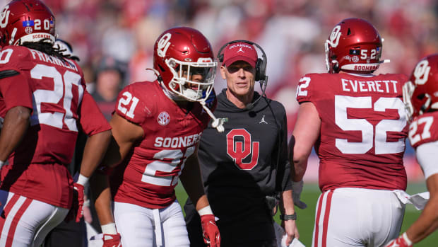 Oklahoma Dealt Major Transfer Portal News on Tuesday - Athlon Sports