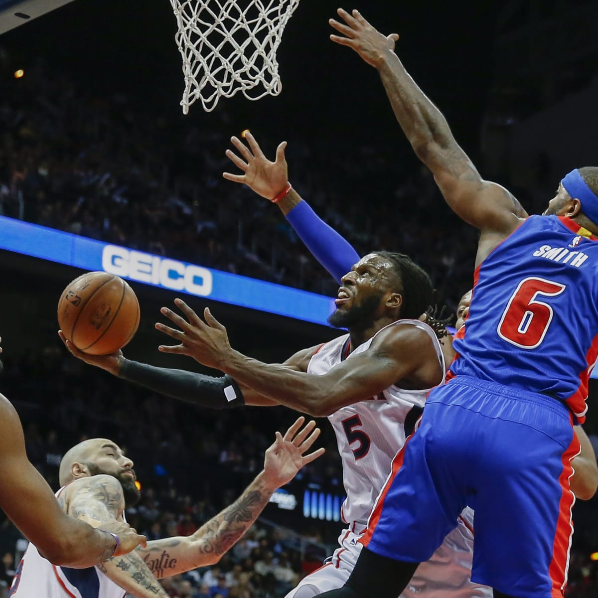 Josh Smith Pistons Dunk