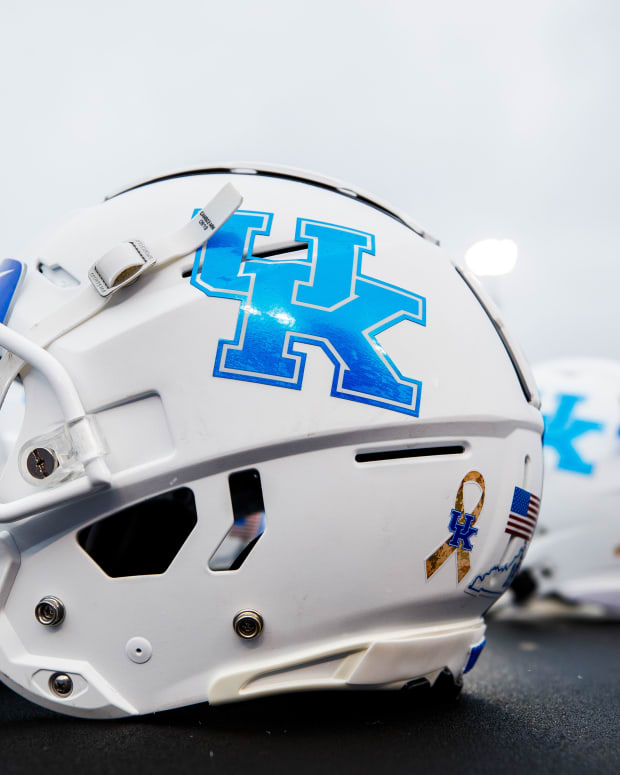 Sam Houston State Transfer Lamar Wilkerson Commits to Indiana Over ...