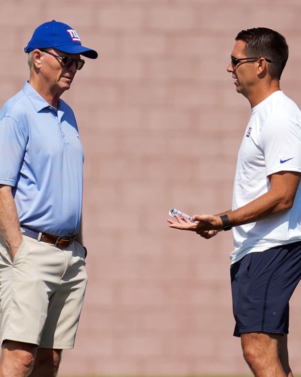 25 Best Middle Linebackers in NFL History - Athlon Sports