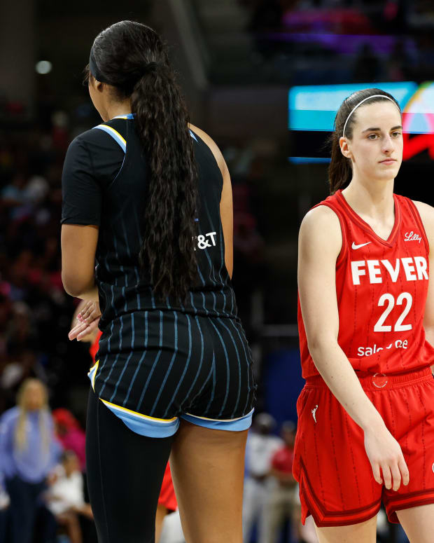 Sky Forward Angel Reese Drops Big Update on How Long Her Recovery Will Be - Athlon Sports