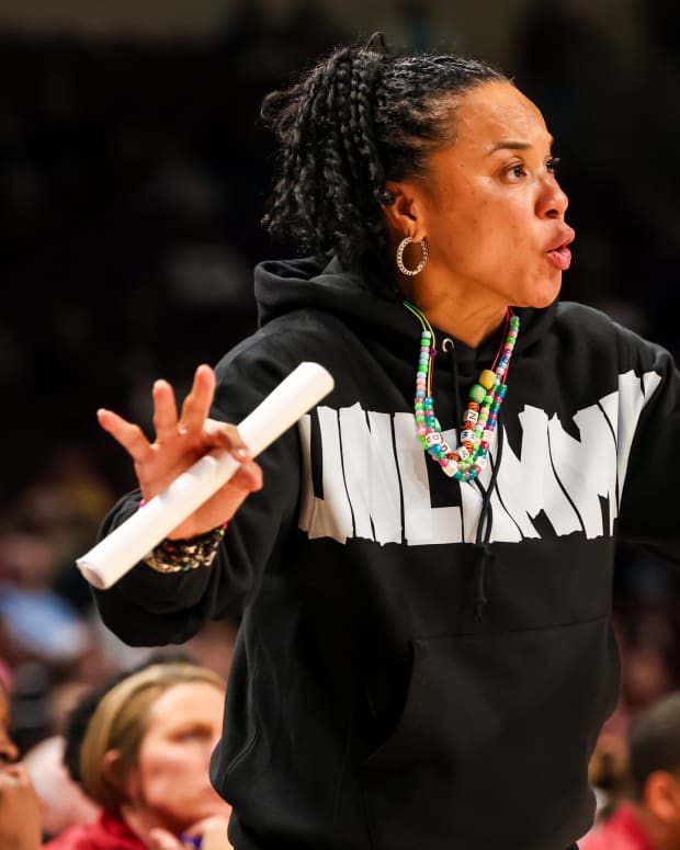 Dawn Staley, South Carolina Receive Bad Transfer Portal News on Monday - Athlon Sports