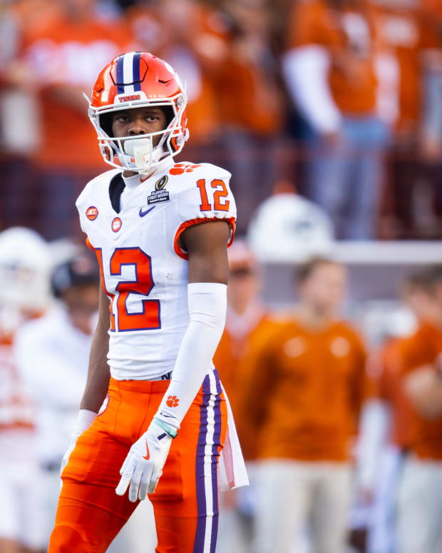 Clemson’s Cade Klubnik Predicted to Replace $230 Million QB in Early ...