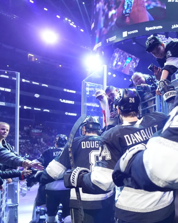 LA Kings Captain Slams Oilers' Tactics Ahead Of NHL Playoffs Battle ...