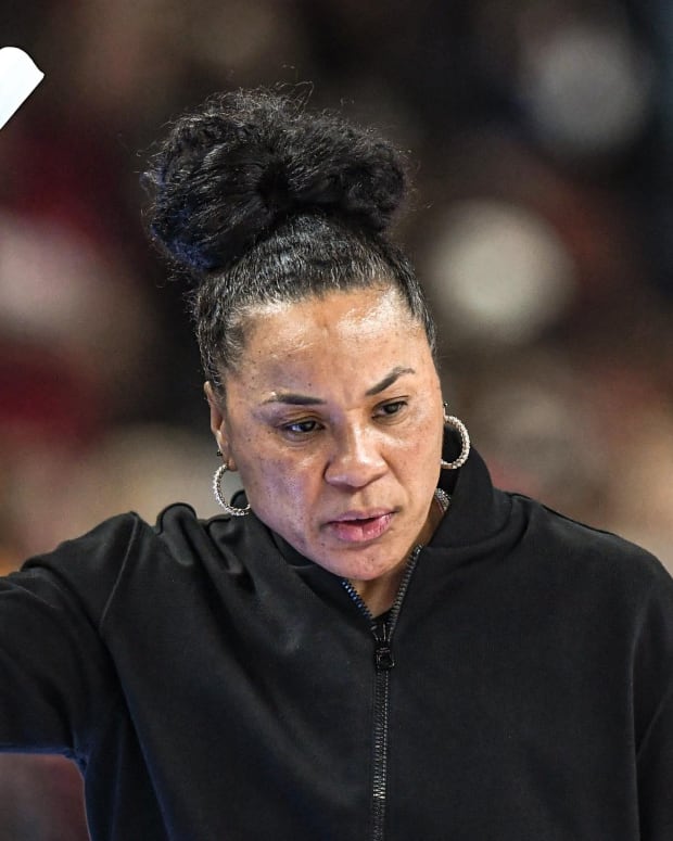 Dawn Staley Sends Clear Message to Former South Carolina Star - Athlon Sports