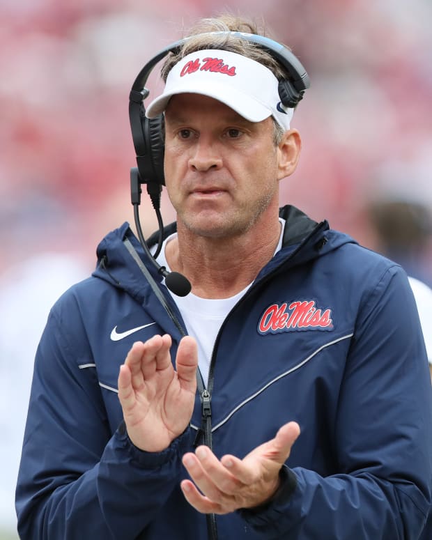 Lane Kiffin Sends 4-Word Message to Ole Miss Recruits, Austin Simmons ...