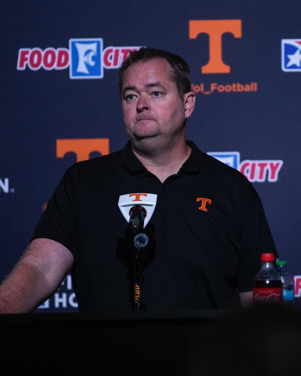 Tennessee Dealt News on Rumored Top Star Quarterback Target - Athlon Sports