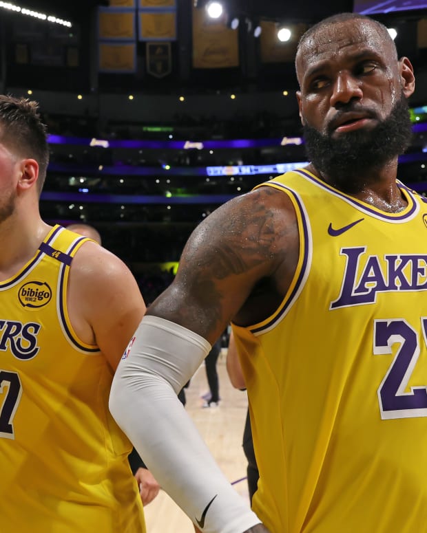 Lakers Make Bronny James Announcement After LeBron James Injury - Athlon Sports