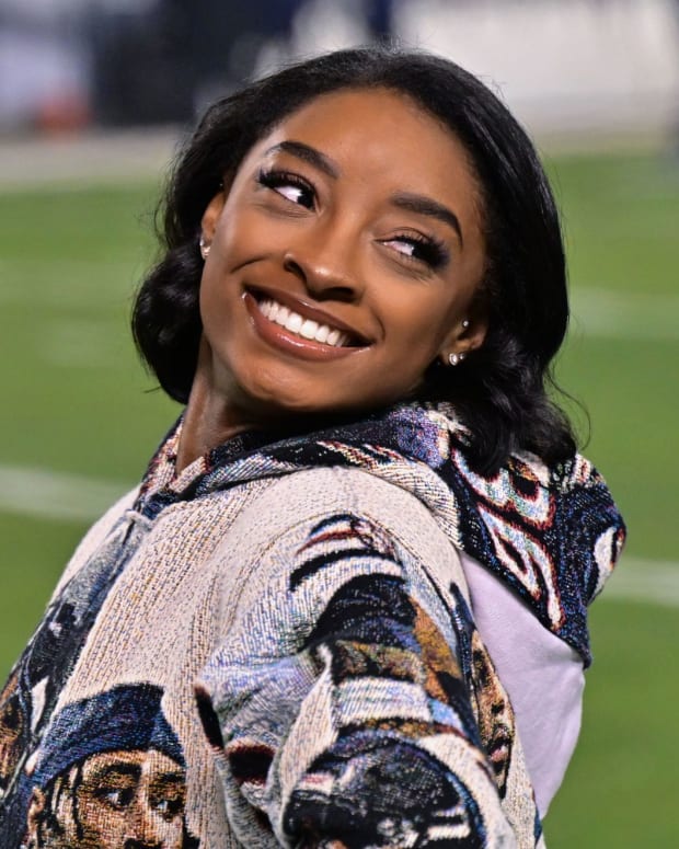 Simone Biles' Husband Posts One-Word Reaction To Her Olympic Injury ...