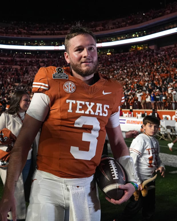 Inside Texas Football’s $40 million NIL budget - Athlon Sports