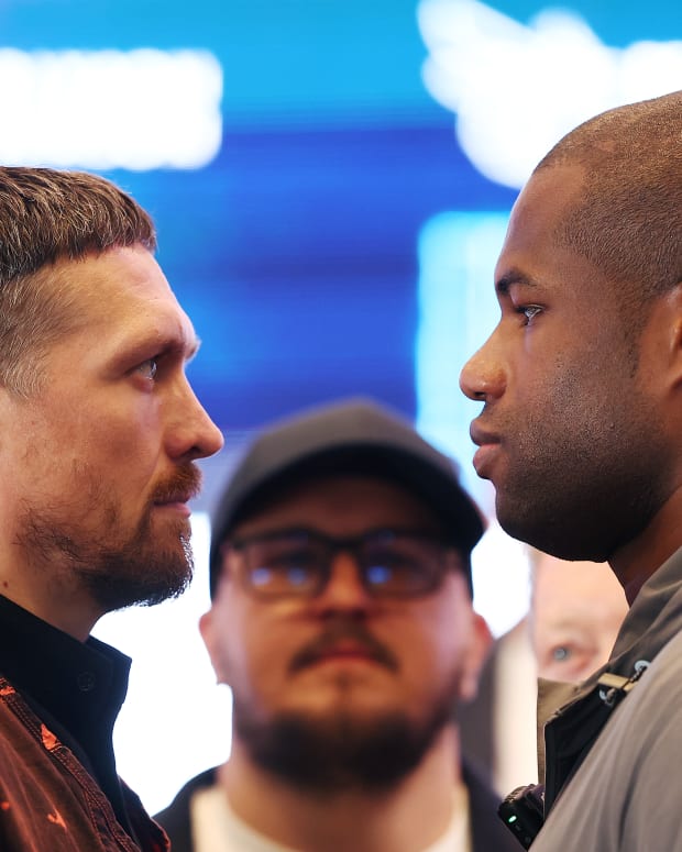 Darius Fulghum vs. Bektemir Melikuziev: A Battle of Power, Skill, and ...