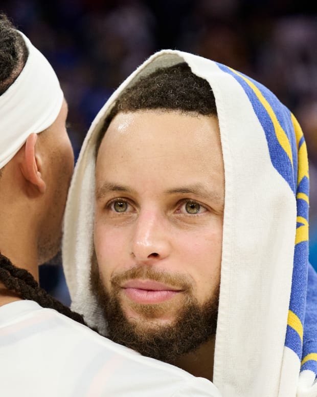 Calls Mount For Warriors To Make Steph Curry Game 5 Decision After Loss to Timberwolves - Athlon ...