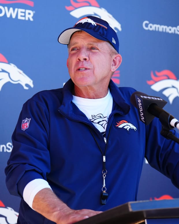 UCF Star RB RJ Harvey Sends Three-Word Message to Broncos - Athlon Sports