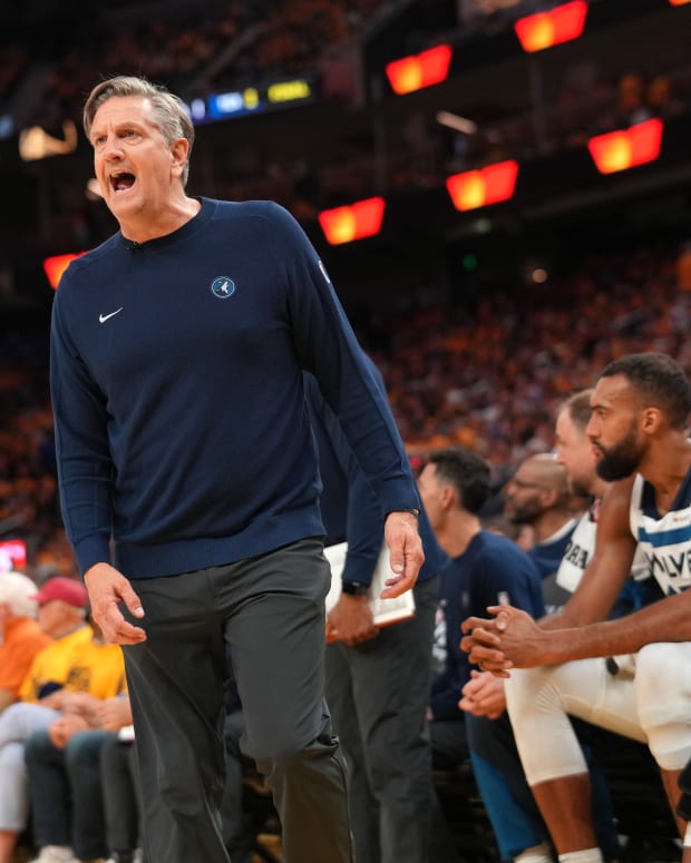 Jimmy Butler Achieves NBA History in Grizzlies-Warriors - Athlon Sports