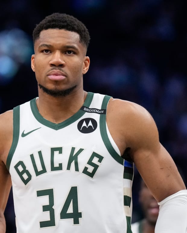 Major Giannis Antetokounmpo News Revealed on Future With Bucks - Athlon Sports