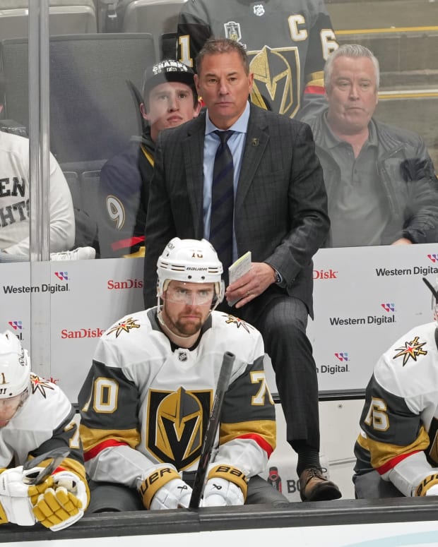 Golden Knights' Bruce Cassidy Sends Clear Adin Hill Message - Athlon Sports