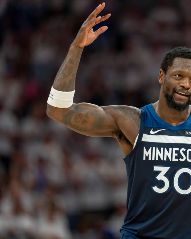 Julius Randle's Wife Turns Heads With Message to Timberwolves Coach ...