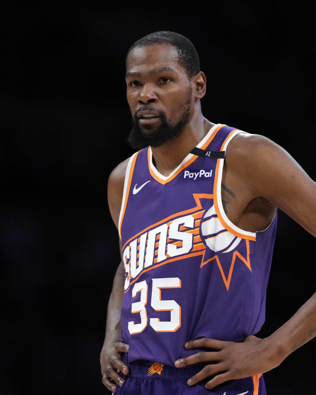 Kevin Durant, Phoenix Suns Trade Rumors Get New Update Before Offseason - Athlon Sports