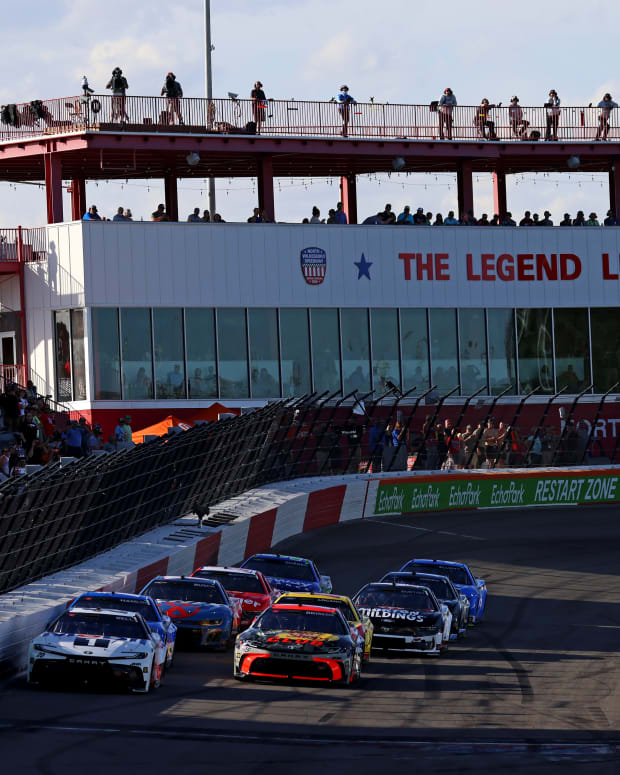 Dale Earnhardt Jr. Doesn’t Hold Back and Calls Longtime NASCAR Rule ...