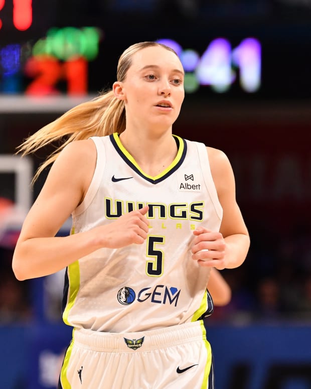 Paige Bueckers Already Loving Dallas Before WNBA Preseason Debut With Wings - Athlon Sports