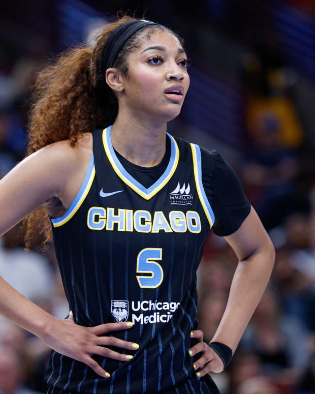 Angel Reese Reacts to Chicago Sky Announcement on Saturday - Athlon Sports