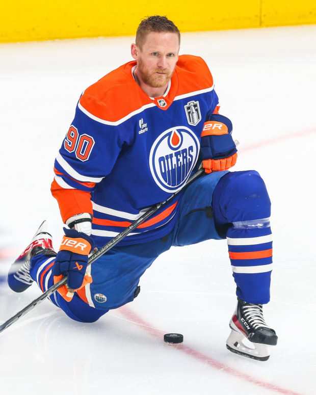 Corey Perry Enters Oilers History Books During Game 3 Loss to Vegas ...