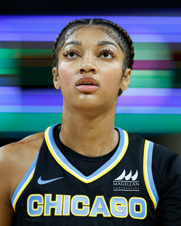 Angel Reese's Seven-Word Post After Sky's Blowout Loss to Caitlin Clark and Fever - Athlon Sports