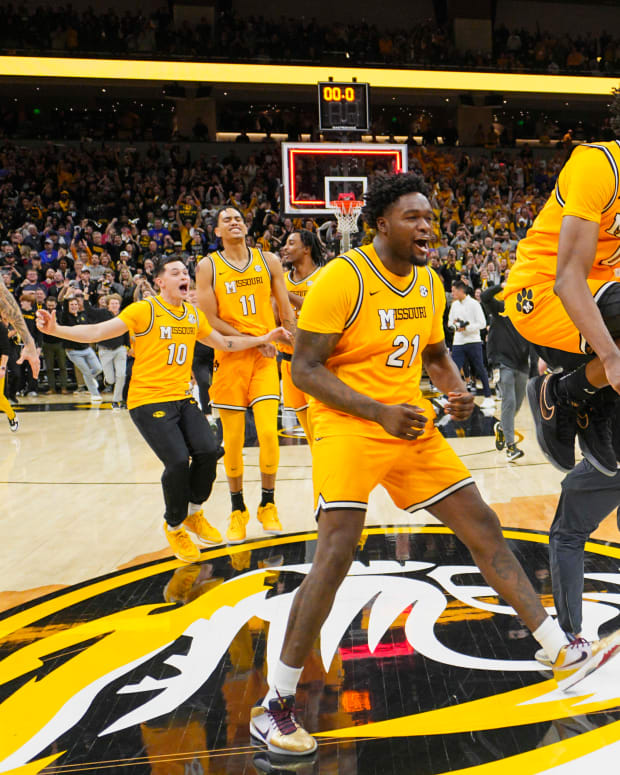 Mizzou Offensive Lineman Latest to Enter Portal - Athlon Sports