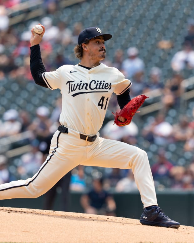 Former Blue Jays Star Facing Retirement Decision After News on Sunday ...