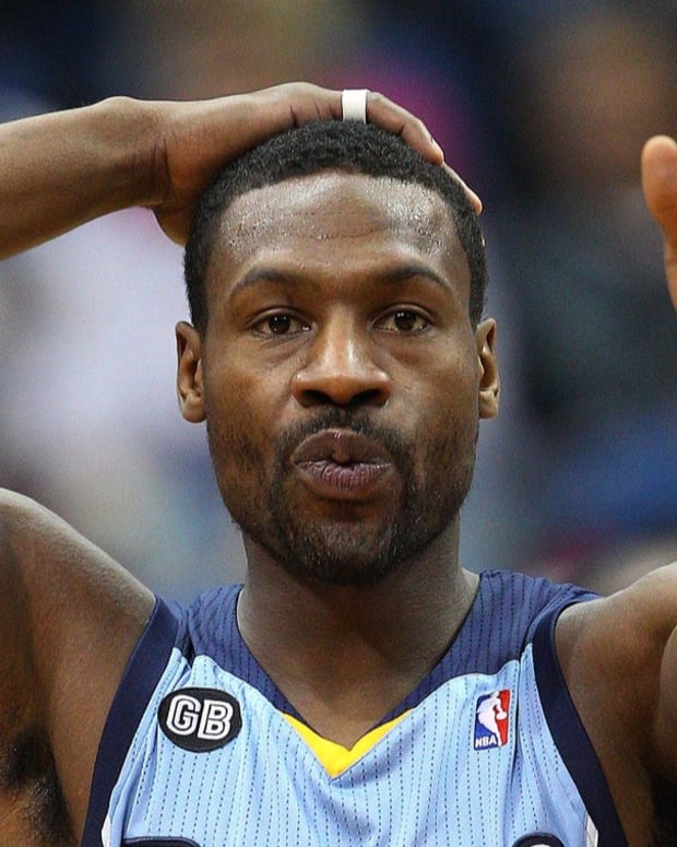 Ja Morant’s Dunk in Slow-Mo Is Pure Art - Athlon Sports