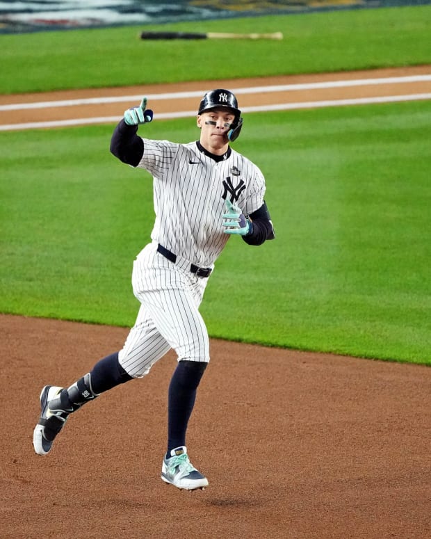 Aaron Judge Sounds Off on Controversy After Umps Rob Yankees Star of ...