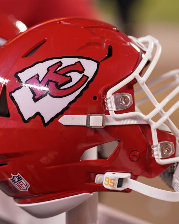 Kansas City Chiefs' Crucial Offseason Defined By 3 Moves - Athlon Sports