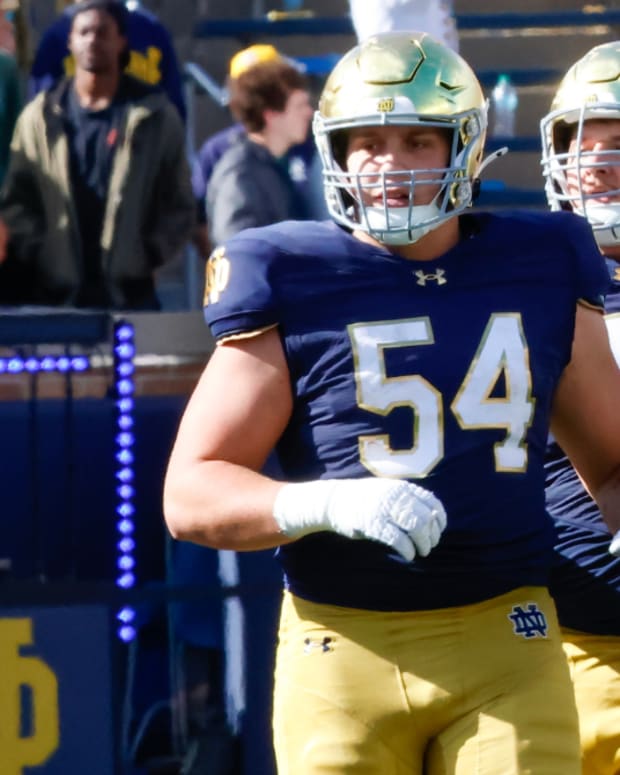 Notre Dame Expected To Have A Top Offensive Line For The 2025 Season - Athlon Sports