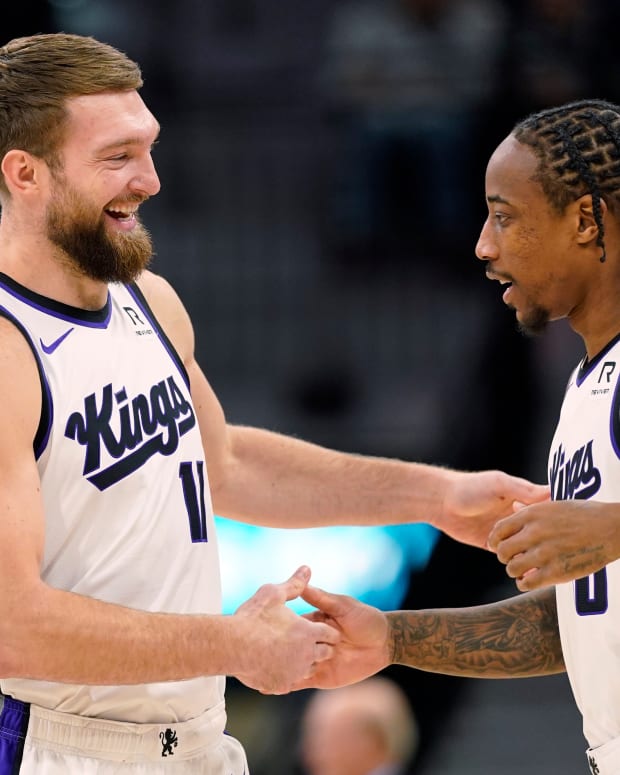 Proposed Trade Sends NBA Champion to Kings in Exchange For DeMar DeRozan - Athlon Sports