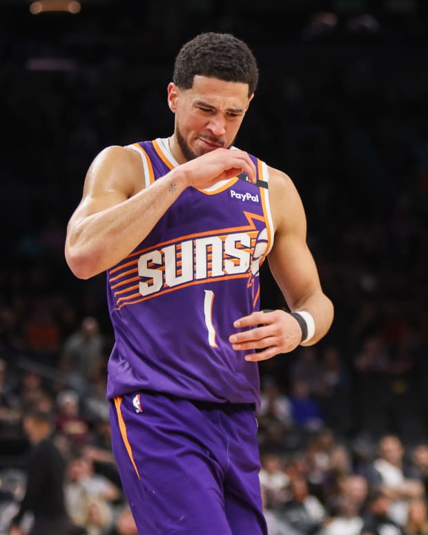 Phoenix Suns Send Devin Booker Message Before NBA Draft - Athlon Sports
