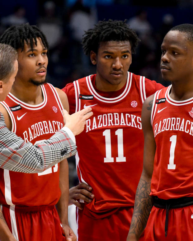 No. 9 Arkansas Beats No. 16 South Carolina In The First Round Of The ...