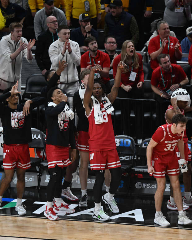Wisconsin Basketball Holds off the Pesky Buckeyes, Win Sixth-Straight ...