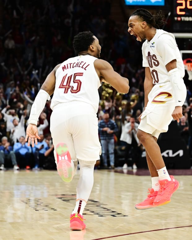Cavs Players Send Shocking Message to Donovan Mitchell About Performance in Win Over Clippers ...