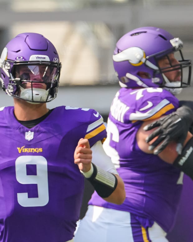 J.J. McCarthy Gets Concerning Vikings News After NFL Schedule Release - Athlon Sports