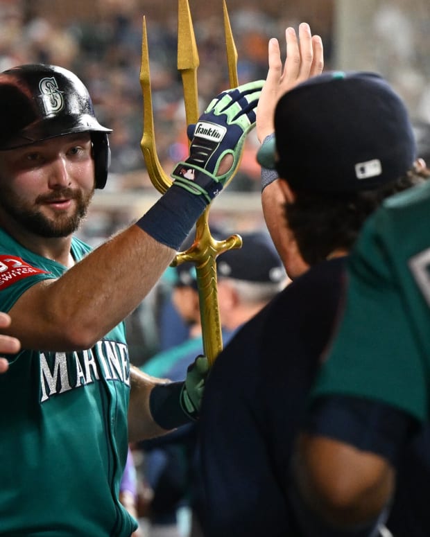 Cal Raleigh Makes MLB History During Mariners-Twins on Friday - Athlon ...