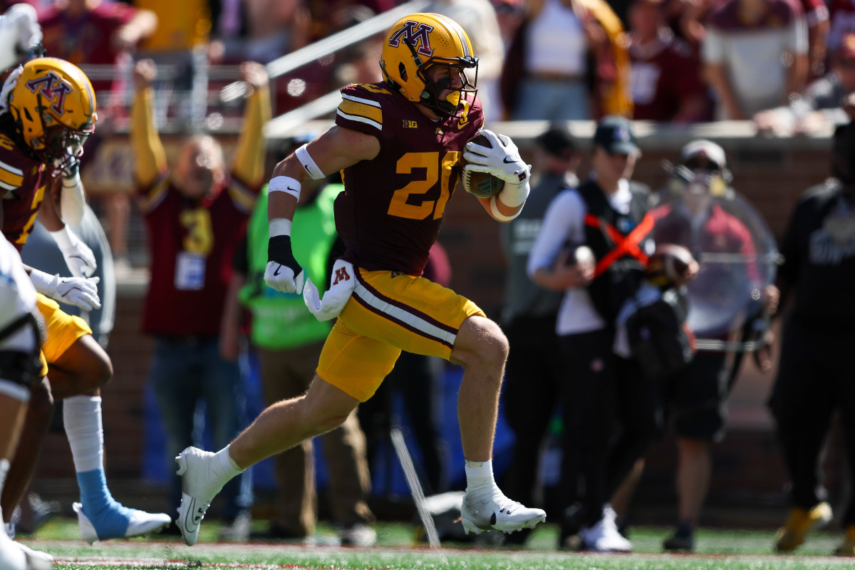 Steelers Sign Former Buccaneers Safety Before Browns Game | Yardbarker