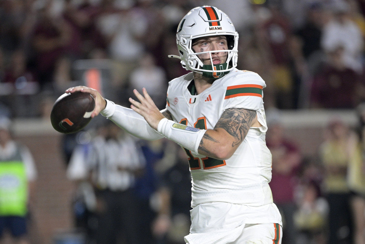 Miami Announces Carson Beck News Amid College Football Season | Yardbarker