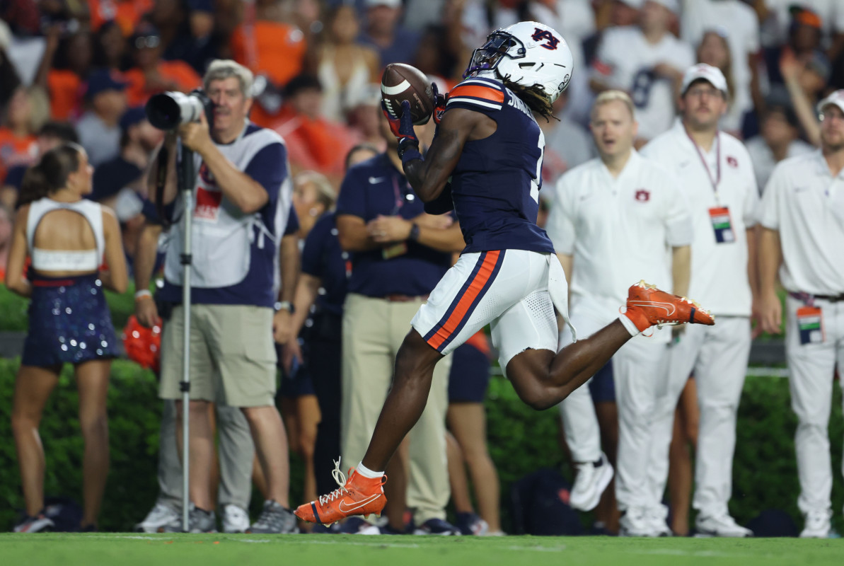 Alex Golesh, Auburn Dealt Bad News on Friday | Yardbarker