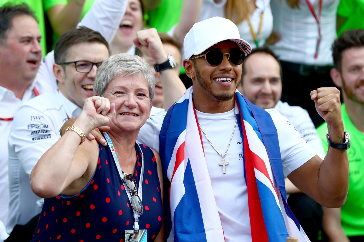 All About Lewis Hamilton’s Mother, Carmen Larbalestier: Is F1 Star ...
